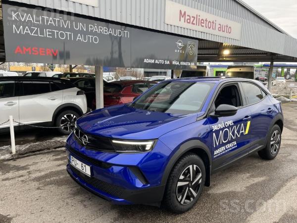 Zils Opel Mokka 2025 Rīga, ar dzinēja tilpumu 1.20 L un nobraukumu 13 tūkst. km par 23000 €, foto 1 vietnē AUTOMOTO.COM.LV