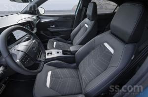 Blue Opel Mokka 2026 in Riga, with an engine capacity of 1.20 L and mileage of 10 thousand km for 25900 €, photo 3 on AUTOMOTO.COM.LV