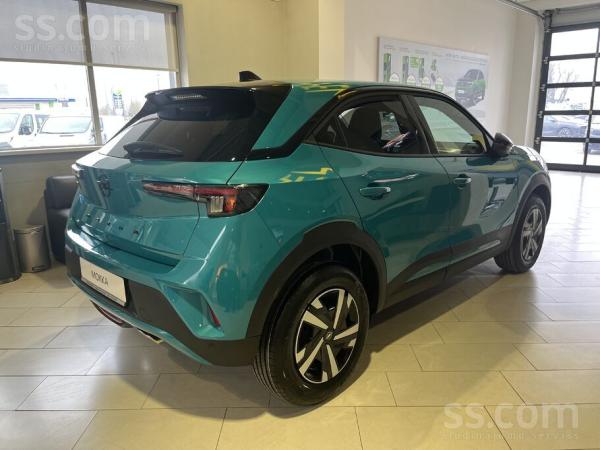Blue Opel Mokka 2026 in Riga, with an engine capacity of 1.20 L and mileage of 10 thousand km for 25900 €, photo 3 on AUTOMOTO.COM.LV