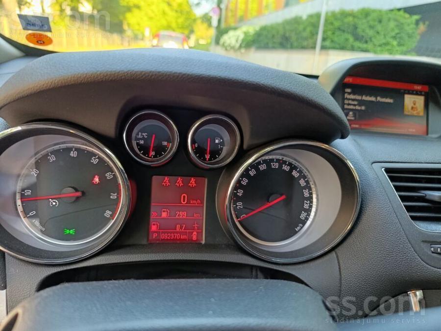 Синий Опель Mokka 2014 в Рига, объемом двигателя 1.40 л и пробегом 94 тыс. км за 7000 €, фото 13 на AUTOMOTO.COM.LV