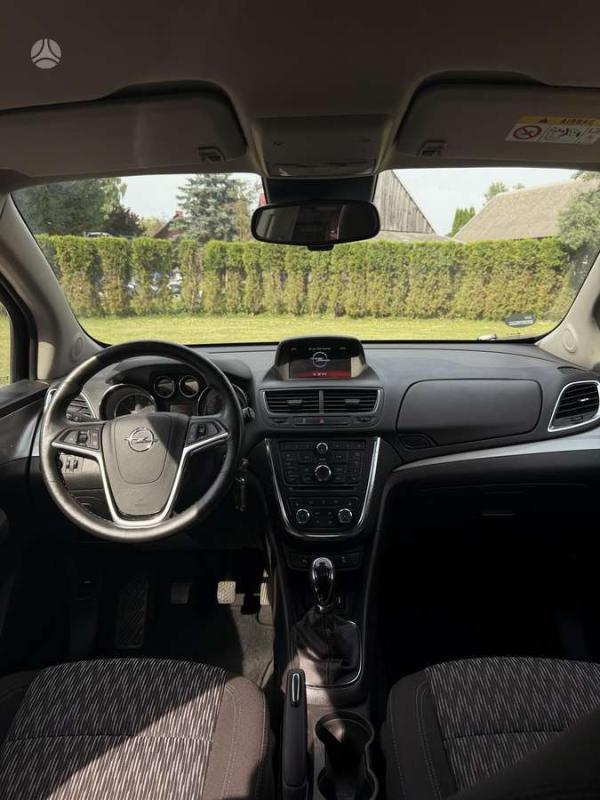 Blue Opel Mokka 2016 in Rokiskis, with an engine capacity of 1.60 L and mileage of 161 thousand km for 5600 €, photo 3 on AUTOMOTO.COM.LV