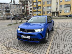 Zils Opel Mokka 2022 Rīga, ar dzinēja tilpumu 1.20 L un nobraukumu 115 tūkst. km par 10500 €, foto 3 vietnē AUTOMOTO.COM.LV