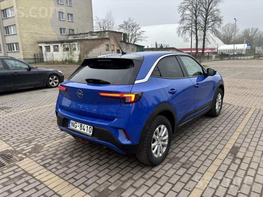 Zils Opel Mokka 2022 Rīga, ar dzinēja tilpumu 1.20 L un nobraukumu 115 tūkst. km par 10500 €, foto 4 vietnē AUTOMOTO.COM.LV