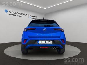 Zils Opel Mokka 2023 Rīga, ar dzinēja tilpumu 1.20 L un nobraukumu 67 tūkst. km par 15690 €, foto 6 vietnē AUTOMOTO.COM.LV