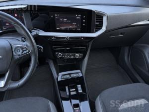 Zils Opel Mokka 2023 Rīga, ar dzinēja tilpumu 1.20 L un nobraukumu 67 tūkst. km par 15690 €, foto 12 vietnē AUTOMOTO.COM.LV