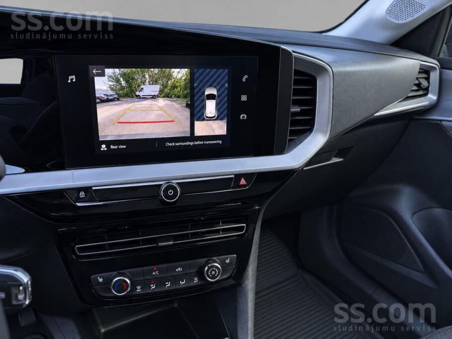 Zils Opel Mokka 2023 Rīga, ar dzinēja tilpumu 1.20 L un nobraukumu 67 tūkst. km par 15690 €, foto 17 vietnē AUTOMOTO.COM.LV