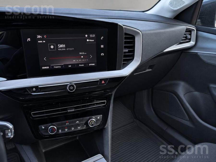 Zils Opel Mokka 2023 Rīga, ar dzinēja tilpumu 1.20 L un nobraukumu 67 tūkst. km par 15690 €, foto 18 vietnē AUTOMOTO.COM.LV
