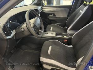 Zils Opel Mokka 2026 Pērnava, ar dzinēja tilpumu 1.00 L un nobraukumu 4 tūkst. km par 26100 €, foto 9 vietnē AUTOMOTO.COM.LV