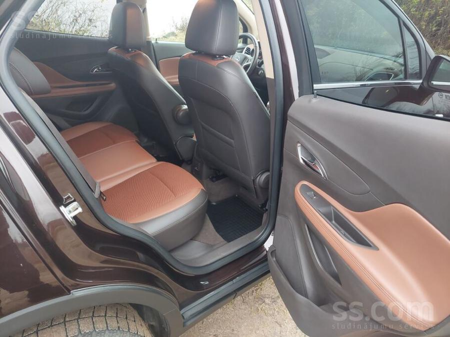 Brown Opel Mokka 2013 in Riga, with an engine capacity of 1.40 L and mileage of 144 thousand km for 9100 €, photo 16 on AUTOMOTO.COM.LV