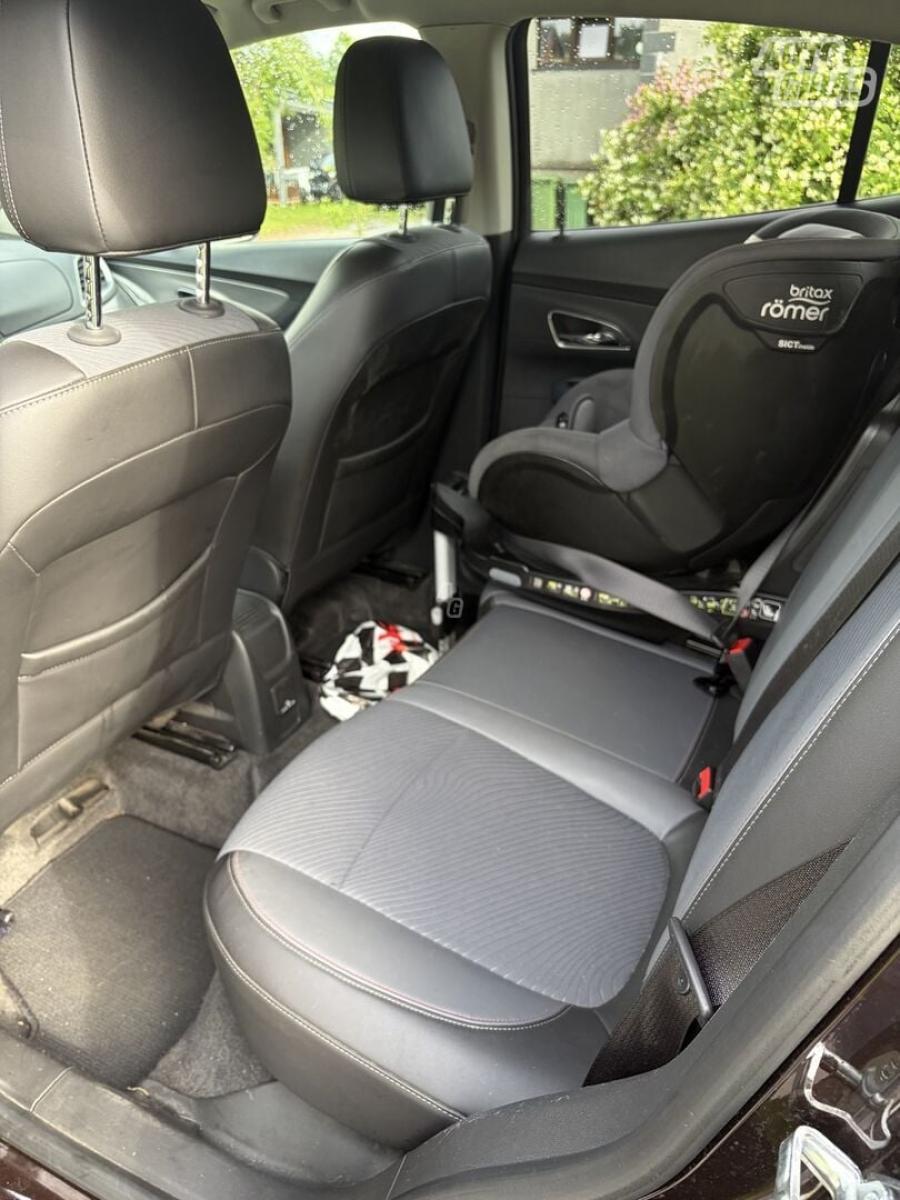Brown Opel Mokka 2013 in Kaunas, with an engine capacity of 1.70 L and mileage of 219 thousand km for 7150 €, photo 12 on AUTOMOTO.COM.LV