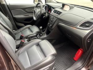 Brown Opel Mokka 2013 in Riga, with an engine capacity of 1.70 L and mileage of 315 thousand km for 9490 €, photo 19 on AUTOMOTO.COM.LV