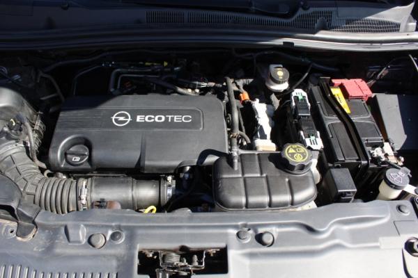 Brūns Opel Mokka 2013 Rīga, ar dzinēja tilpumu 1.70 L un nobraukumu 209 tūkst. km par 7450 €, foto 3 vietnē AUTOMOTO.COM.LV