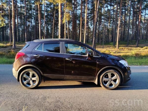 Brown Opel Mokka 2013 in Riga, with an engine capacity of 1.70 L and mileage of 240 thousand km for 8100 €, photo 1 on AUTOMOTO.COM.LV