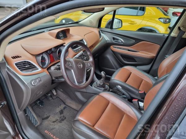 Brown Opel Mokka 2013 in Riga, with an engine capacity of 1.70 L and mileage of 222 thousand km for 8300 €, photo 5 on AUTOMOTO.COM.LV