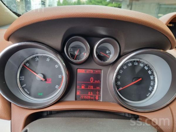Brown Opel Mokka 2013 in Riga, with an engine capacity of 1.70 L and mileage of 222 thousand km for 8300 €, photo 8 on AUTOMOTO.COM.LV