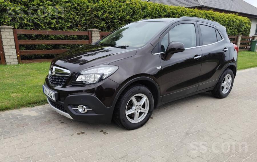Brown Opel Mokka 2013 in Ogre, with an engine capacity of 1.70 L and mileage of 205 thousand km for 7295 €, photo 1 on AUTOMOTO.COM.LV