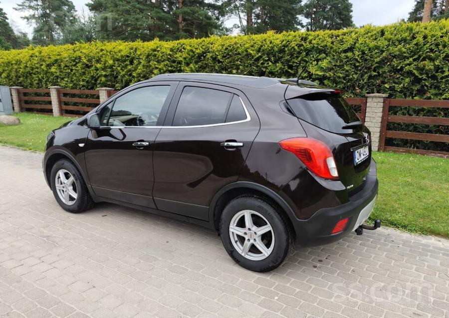 Brown Opel Mokka 2013 in Ogre, with an engine capacity of 1.70 L and mileage of 205 thousand km for 7295 €, photo 4 on AUTOMOTO.COM.LV