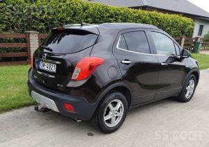 Brown Opel Mokka 2013 in Ogre, with an engine capacity of 1.70 L and mileage of 205 thousand km for 7295 €, photo 5 on AUTOMOTO.COM.LV