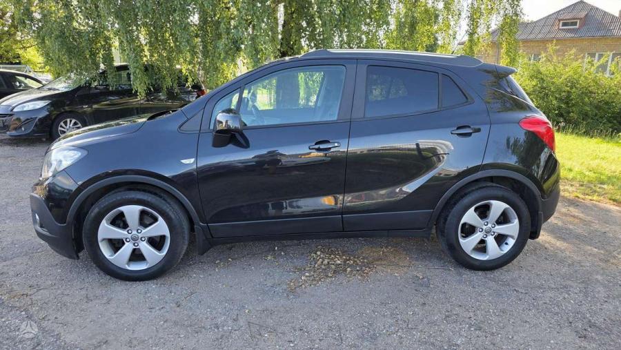 Brūns Opel Mokka 2013 Šauļi, ar dzinēja tilpumu 1.69 L un nobraukumu 275 tūkst. km par 5750 €, foto 3 vietnē AUTOMOTO.COM.LV