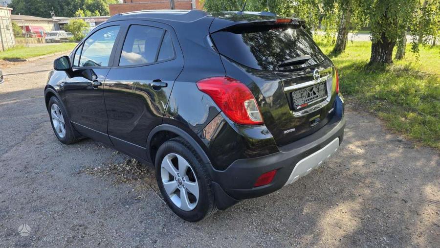 Brūns Opel Mokka 2013 Šauļi, ar dzinēja tilpumu 1.69 L un nobraukumu 275 tūkst. km par 5750 €, foto 4 vietnē AUTOMOTO.COM.LV