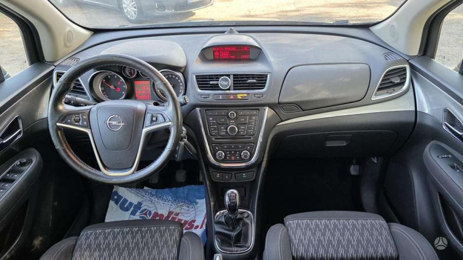 Brūns Opel Mokka 2013 Šauļi, ar dzinēja tilpumu 1.69 L un nobraukumu 275 tūkst. km par 5750 €, foto 20 vietnē AUTOMOTO.COM.LV