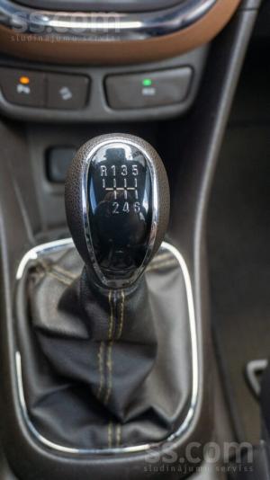 Brūns Opel Mokka 2013 Rīga, ar dzinēja tilpumu 1.70 L un nobraukumu 205 tūkst. km par 7490 €, foto 16 vietnē AUTOMOTO.COM.LV