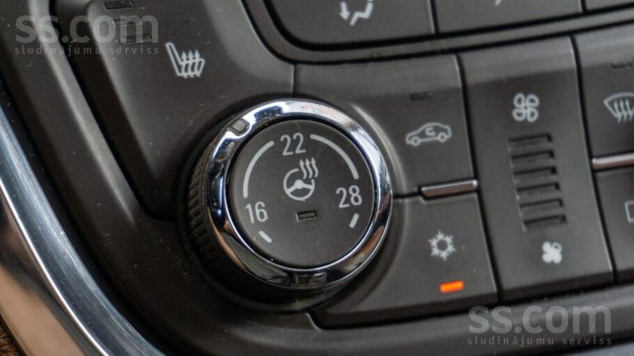 Brūns Opel Mokka 2013 Rīga, ar dzinēja tilpumu 1.70 L un nobraukumu 205 tūkst. km par 7490 €, foto 25 vietnē AUTOMOTO.COM.LV