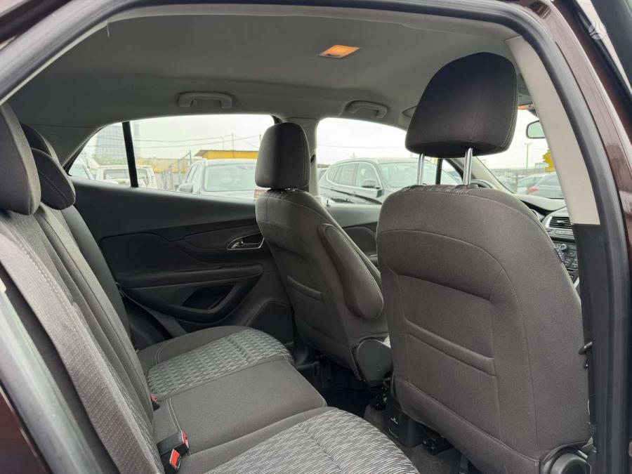 Brown Opel Mokka 2013 in Kaunas, with an engine capacity of 1.69 L and mileage of 102 thousand km for 7100 €, photo 15 on AUTOMOTO.COM.LV