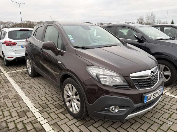 Brown Opel Mokka 2014 in Taurage, with an engine capacity of 1.36 L and mileage of 97 thousand km for 6900 €, photo 2 on AUTOMOTO.COM.LV