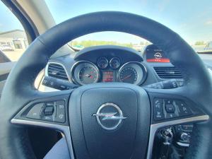 Brown Opel Mokka 2014 in Panevezys, with an engine capacity of 1.36 L and mileage of 143 thousand km for 6800 €, photo 14 on AUTOMOTO.COM.LV