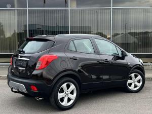 Brown Opel Mokka 2014 in Panevezys, with an engine capacity of 1.69 L and mileage of 286 thousand km for 4999 €, photo 5 on AUTOMOTO.COM.LV