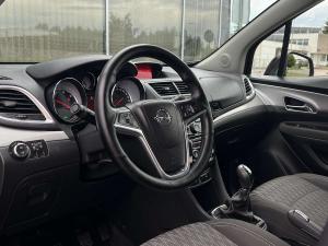 Brown Opel Mokka 2014 in Panevezys, with an engine capacity of 1.69 L and mileage of 286 thousand km for 4999 €, photo 11 on AUTOMOTO.COM.LV