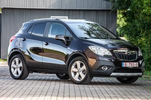 Brown Opel Mokka 2014 in Tukums, with an engine capacity of 1.70 L and mileage of 320 thousand km for 5990 €, photo 5 on AUTOMOTO.COM.LV