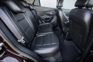 Brown Opel Mokka 2014 in Tukums, with an engine capacity of 1.70 L and mileage of 320 thousand km for 5990 €, photo 15 on AUTOMOTO.COM.LV