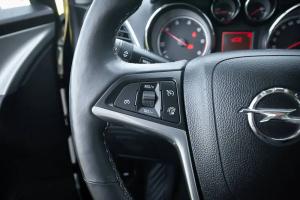 Brown Opel Mokka 2014 in Tukums, with an engine capacity of 1.70 L and mileage of 320 thousand km for 5990 €, photo 20 on AUTOMOTO.COM.LV