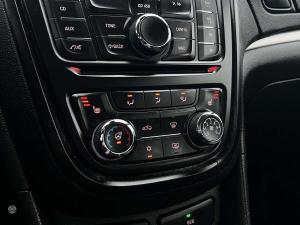 Brūns Opel Mokka 2014 Panevēža, ar dzinēja tilpumu 1.69 L un nobraukumu 286 tūkst. km par 5000 €, foto 17 vietnē AUTOMOTO.COM.LV