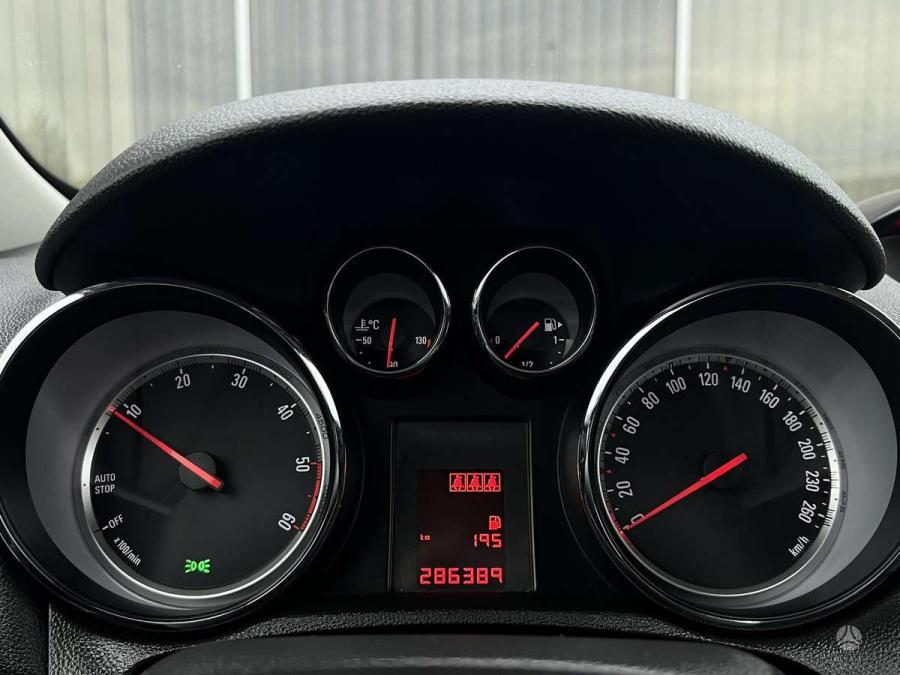 Brūns Opel Mokka 2014 Panevēža, ar dzinēja tilpumu 1.69 L un nobraukumu 286 tūkst. km par 5000 €, foto 22 vietnē AUTOMOTO.COM.LV