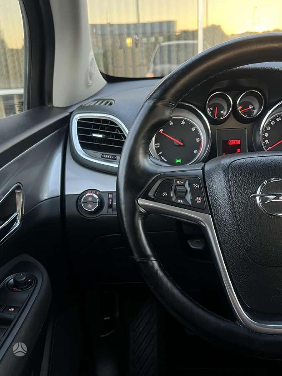 Brūns Opel Mokka 2014 Panevēža, ar dzinēja tilpumu 1.69 L un nobraukumu 286 tūkst. km par 5000 €, foto 23 vietnē AUTOMOTO.COM.LV