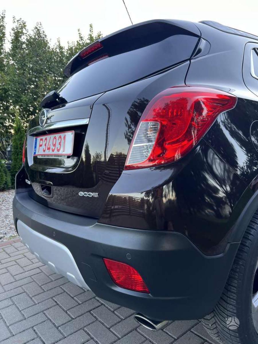 Brown Opel Mokka 2014 in Druskininkai, with an engine capacity of 1.69 L and mileage of 198 thousand km for 7290 €, photo 9 on AUTOMOTO.COM.LV