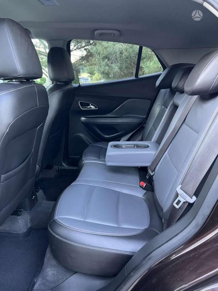Brown Opel Mokka 2014 in Druskininkai, with an engine capacity of 1.69 L and mileage of 198 thousand km for 7290 €, photo 25 on AUTOMOTO.COM.LV