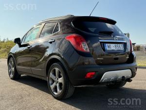 Brown Opel Mokka 2014 in Liepaja, with an engine capacity of 1.40 L and mileage of 243 thousand km for 7600 €, photo 3 on AUTOMOTO.COM.LV