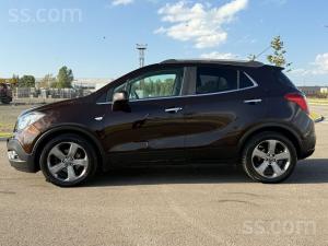Brown Opel Mokka 2014 in Liepaja, with an engine capacity of 1.40 L and mileage of 243 thousand km for 7600 €, photo 6 on AUTOMOTO.COM.LV