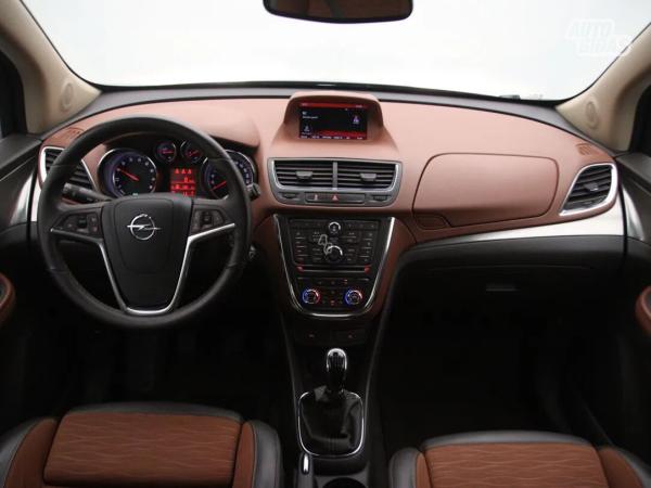 Коричневый Опель Mokka 2015 в Вильнюс, объемом двигателя 1.40 л и пробегом 156 тыс. км за 9399 €, фото 2 на AUTOMOTO.COM.LV