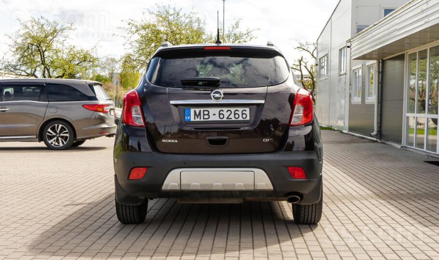 Brown Opel Mokka 2015 in Riga, with an engine capacity of 1.70 L and mileage of 194 thousand km for 8300 €, photo 6 on AUTOMOTO.COM.LV
