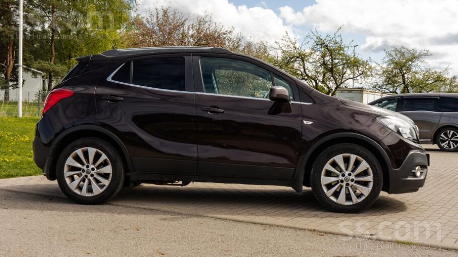 Brown Opel Mokka 2015 in Riga, with an engine capacity of 1.70 L and mileage of 194 thousand km for 8300 €, photo 7 on AUTOMOTO.COM.LV