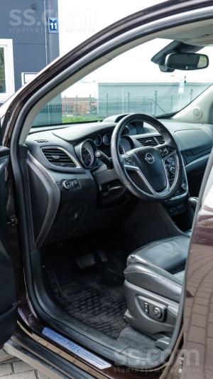 Brown Opel Mokka 2015 in Riga, with an engine capacity of 1.70 L and mileage of 194 thousand km for 8300 €, photo 8 on AUTOMOTO.COM.LV