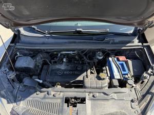 Brūns Opel Mokka 2015 Jonava, ar dzinēja tilpumu 1.60 L un nobraukumu 171 tūkst. km par 7990 €, foto 20 vietnē AUTOMOTO.COM.LV
