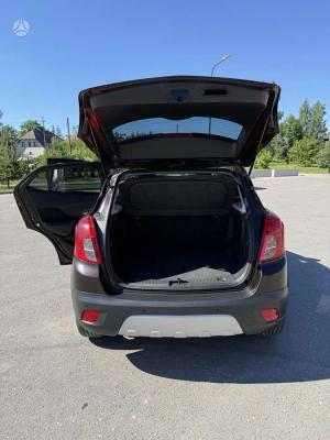Brown Opel Mokka 2015 in Jonava, with an engine capacity of 1.60 L and mileage of 171 thousand km for 7950 €, photo 14 on AUTOMOTO.COM.LV