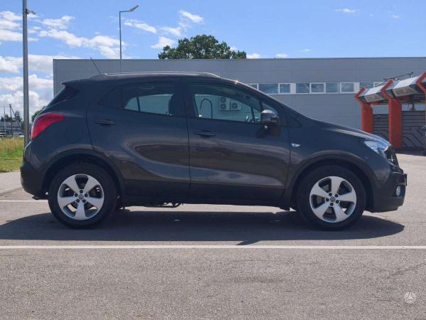 Brūns Opel Mokka 2015 Marijampole, ar dzinēja tilpumu 1.60 L un nobraukumu 92 tūkst. km par 8900 €, foto 4 vietnē AUTOMOTO.COM.LV
