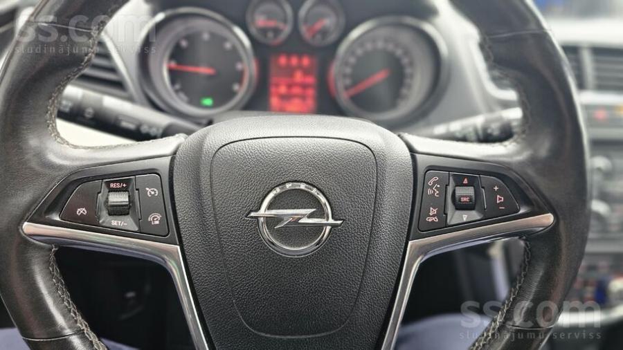 Brown Opel Mokka 2015 in Riga, with an engine capacity of 1.70 L and mileage of 208 thousand km for 7900 €, photo 11 on AUTOMOTO.COM.LV